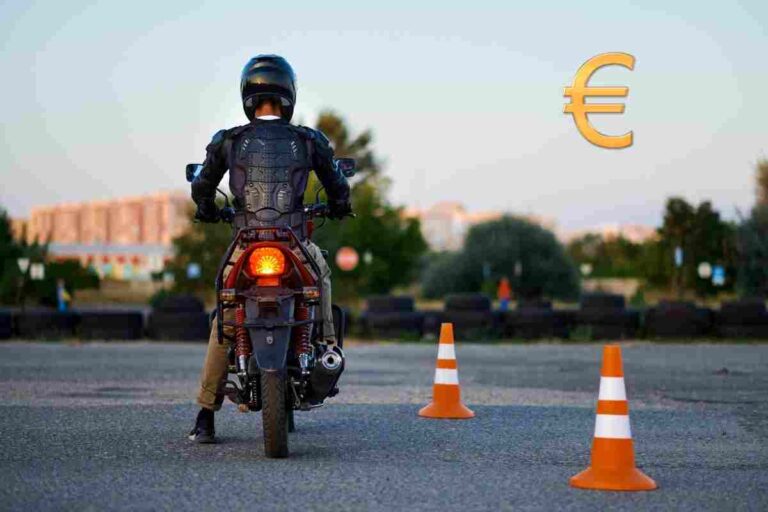 Les prix du permis moto avec le code : Guide complet